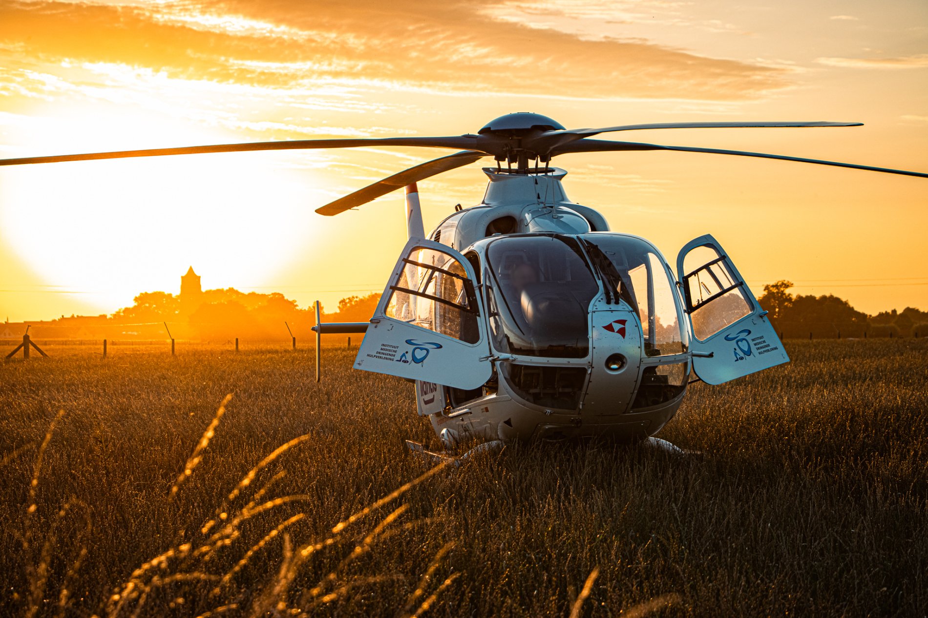 Met de MUG-heli en cursussen op maat maakt IMDH elke dag het verschil ...